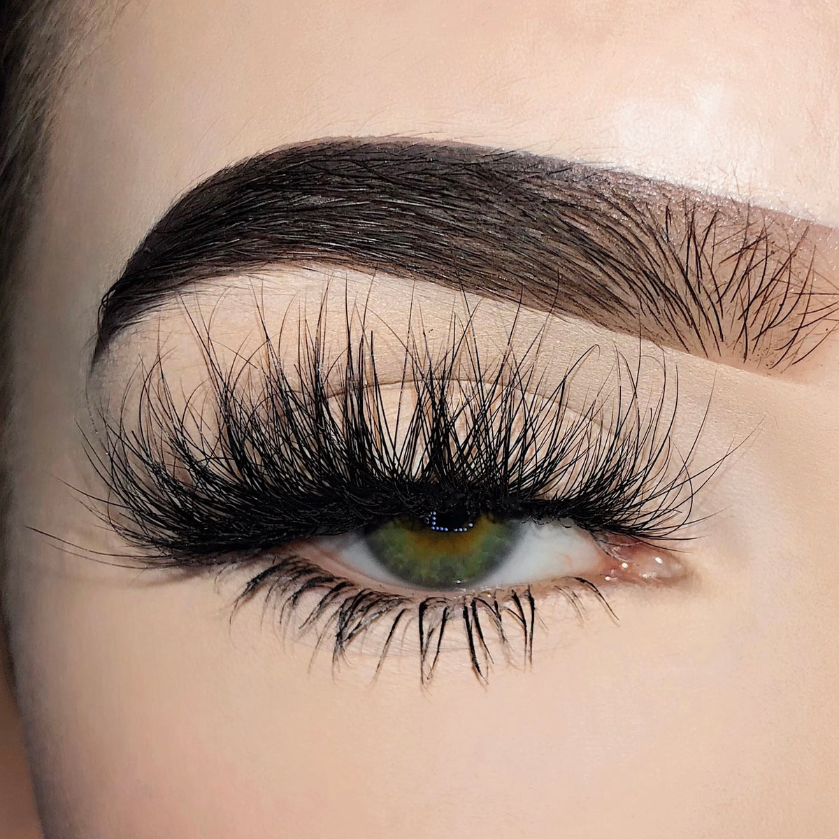 Camilla – Athena Lash Co.